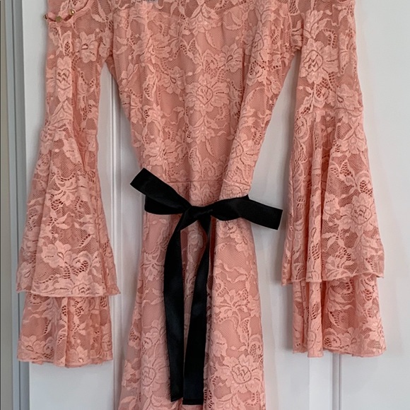 bebe | Dresses | Bebe Lace Dress Size Xs | Poshmark